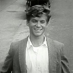 Bobby Diamond Facts for Kids